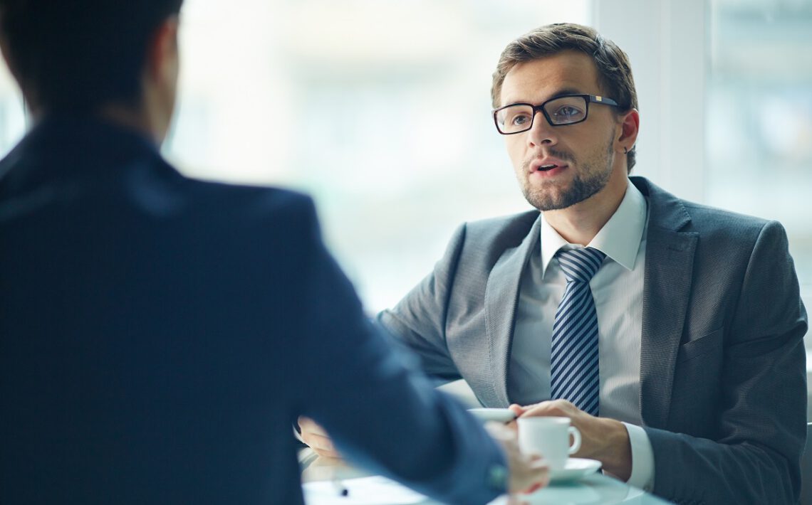 Verkoopgesprek – MBO-sales.nl